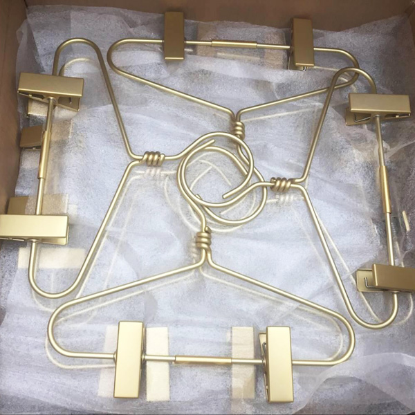 CLOTHES HANGERS